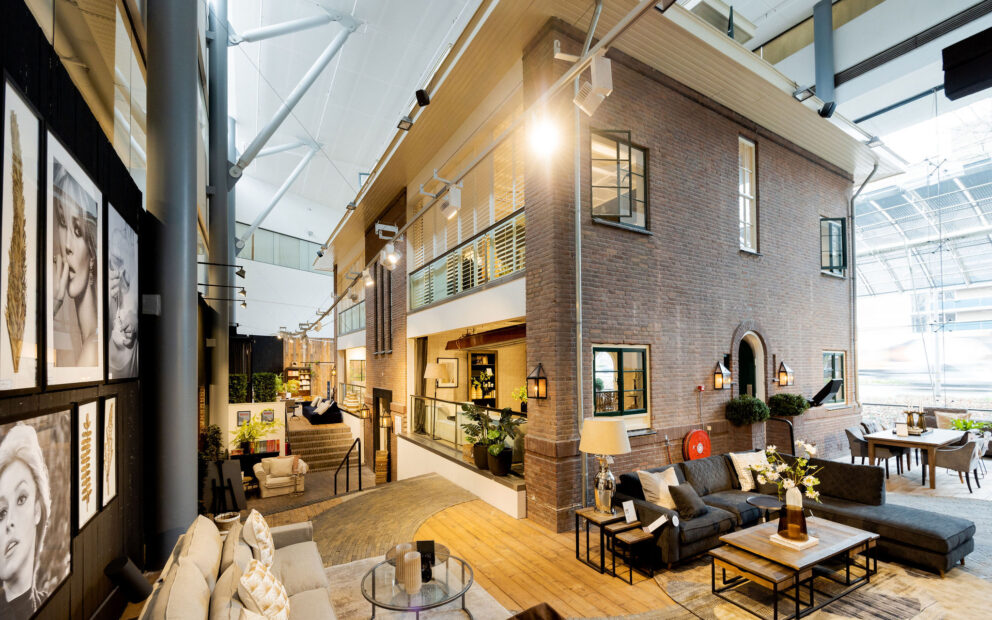 Over Ons - Woonmall Alexandrium | 55 woonwinkels